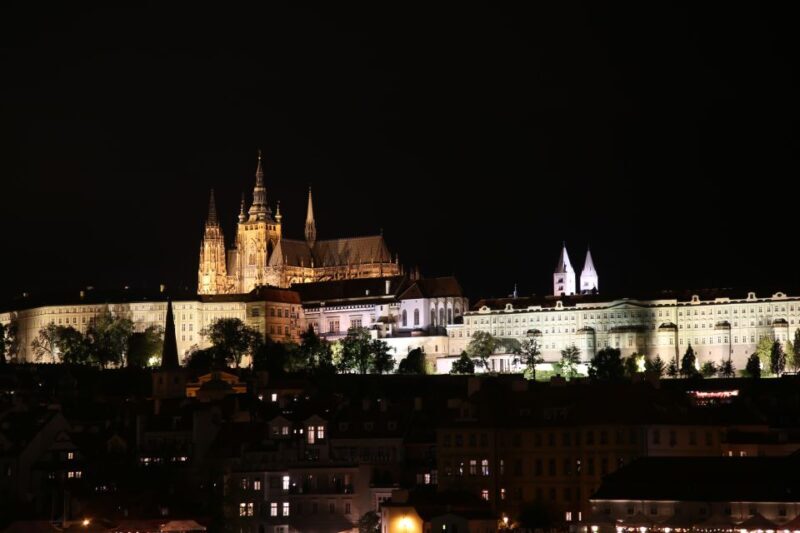 Prague: Evening Photography Tour by Car - FAQ