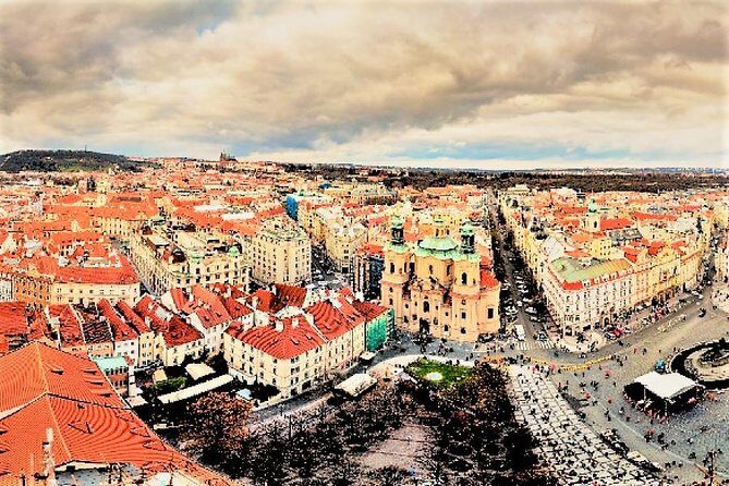 Prague Fairytale Tour: Old Town And Castle private tour - Key Points