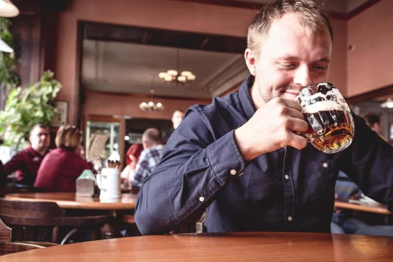 Prague: Food Tour with 10 Tastings of Classic Czech Dishes - Key Points