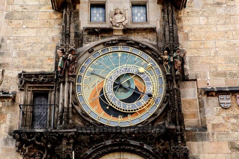 Prague: Full-Day Sightseeing Tour with Cruise and Lunch - FAQ