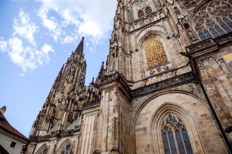 Prague: Full-Day Sightseeing Tour with Cruise and Lunch - Final Thoughts