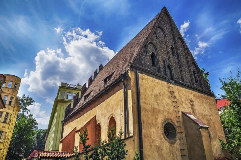 Prague: Full-Day Tour with Lunch and River Boat Cruise - The Value of This Tour