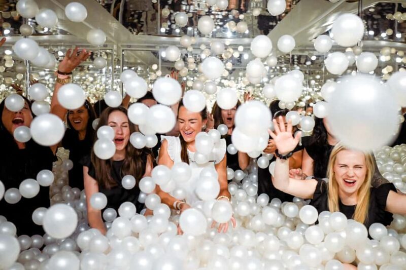 Prague: Interactive museum The Pop Up  Who am I? - Key Points