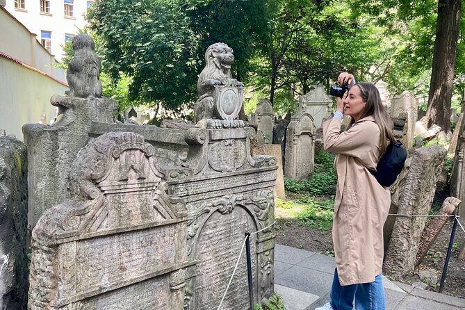 Prague Jewish Quarter & All Synagogues Indepth Semi-Private Tour - Key Points  