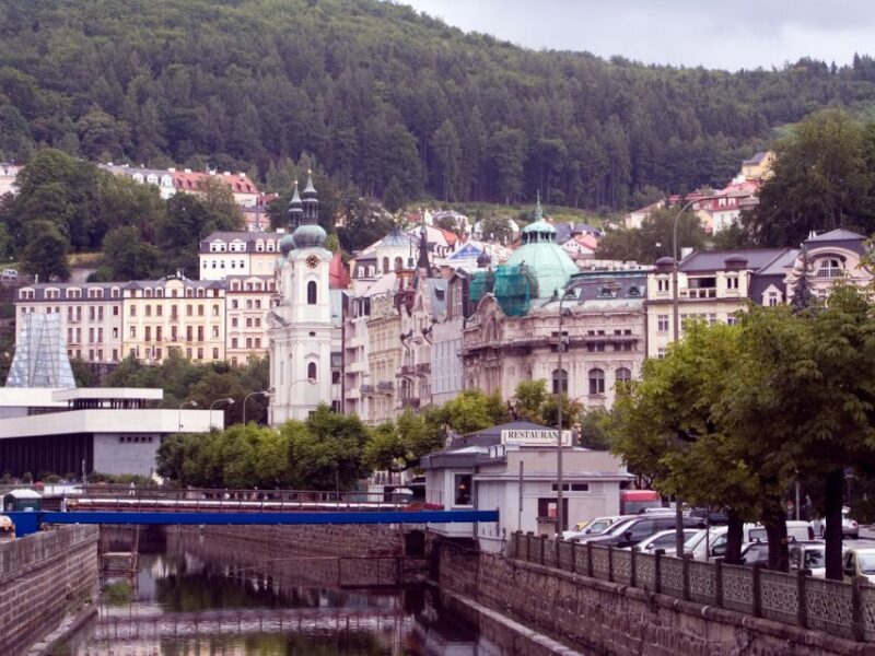 Prague: Karlovy Vary Tour with Lunch and Moser Museum Visit - Exploring the Tour in Detail