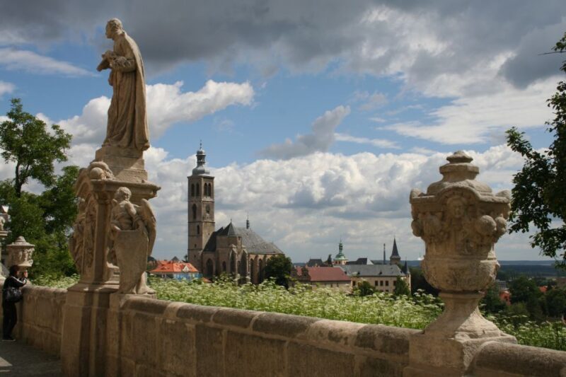 Prague: Kutná Hora, St Barbara's Cathedral and Bone Church - Who Is This Tour Best For?