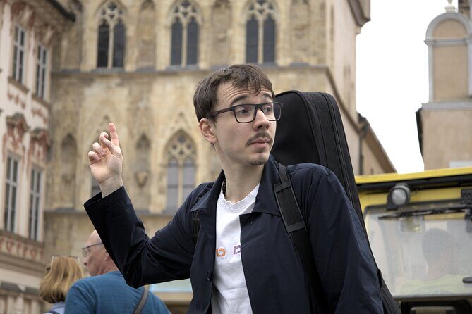 Prague: Mozart, Dvoák, Czech Folk Tour with a Guitarist - A Detailed Look at the Tour Experience