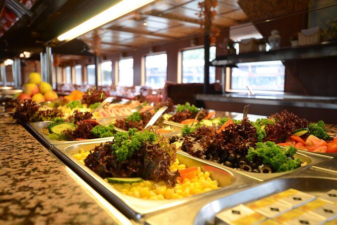 Prague Night Tour and River Vltava Dinner Cruise - An In-Depth Look at the Prague Night Tour and River Vltava Dinner Cruise