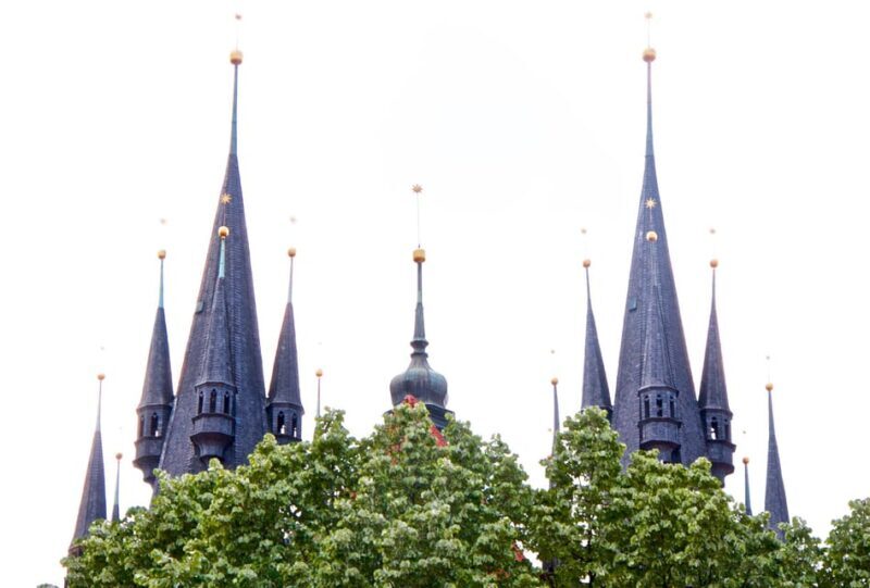 Prague: Old Town and Jewish Quarter Guided Walking Tour - An In-Depth Look at the Tour Experience  