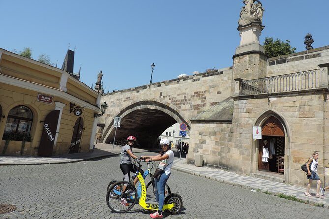 Prague Panoramic Views e-bike and e-Scooter guided Tour - Breaking Down the Itinerary