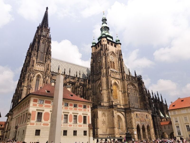 Prague: Prague Castle, Jewish Quarter, Clock Tower Admission - Frequently Asked Questions