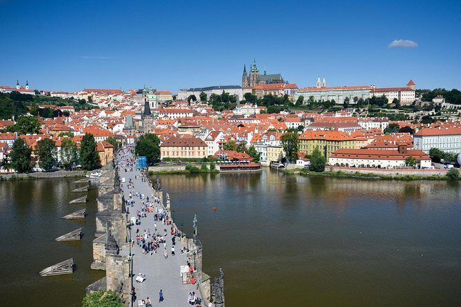 Prague Private Custom Full-Day Tour: Prague Castle and Old Town - Discover Prague in Style: A Complete Look at the Private Full-Day Tour of Prague Castle and Old Town