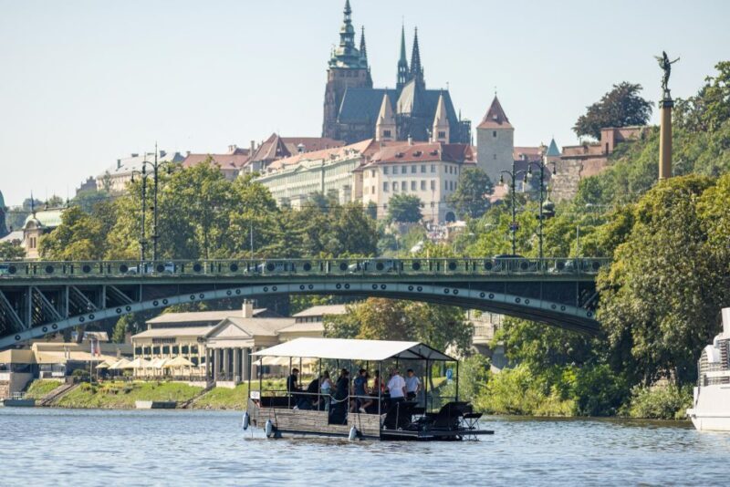 Prague: Private Cycle Boat River Tour with Beer or Prosecco - Final Thoughts