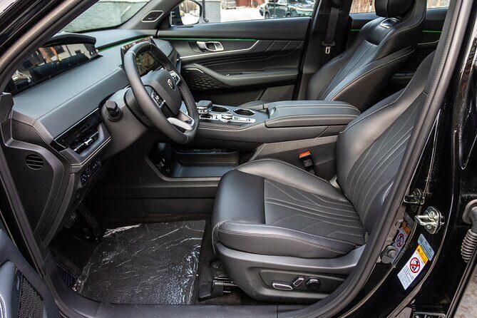 Prague Private Transfer to / from Prague Airport - Real Experiences: What Travelers Say