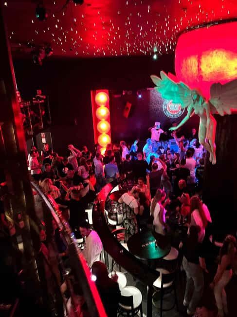 Prague: Pub Crawl with Shots & Entrance to Rooftop Club - Key Points