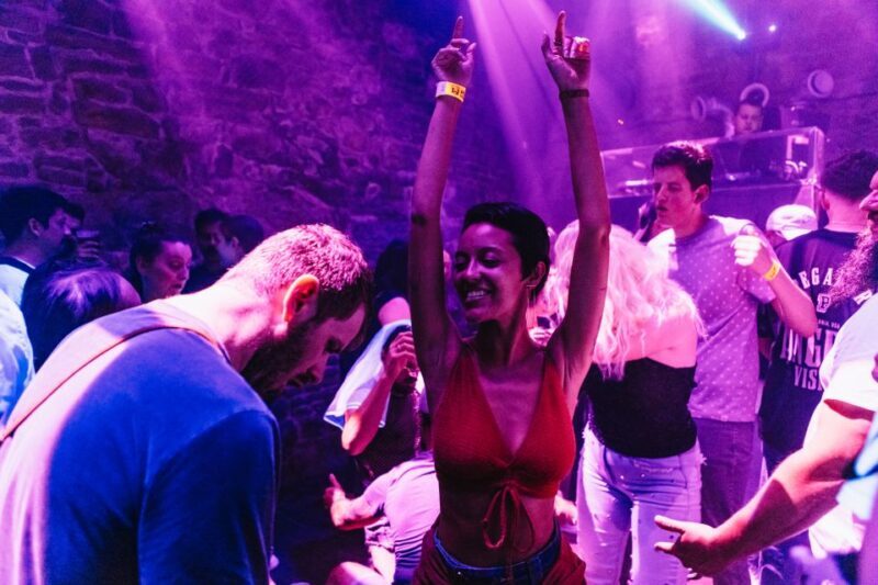 Prague: Pub Crawl with Unlimited Drinks & 5-floor Club Entry - Details That Make a Difference