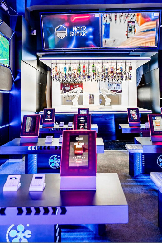 Prague: Robotic Bar Entry with a Drink Included - Key Points