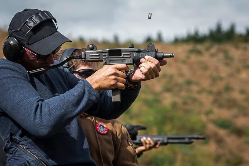Prague: Shooting Experience with 3 to 10 Guns & Bus Transfer - The Guided Shooting Session