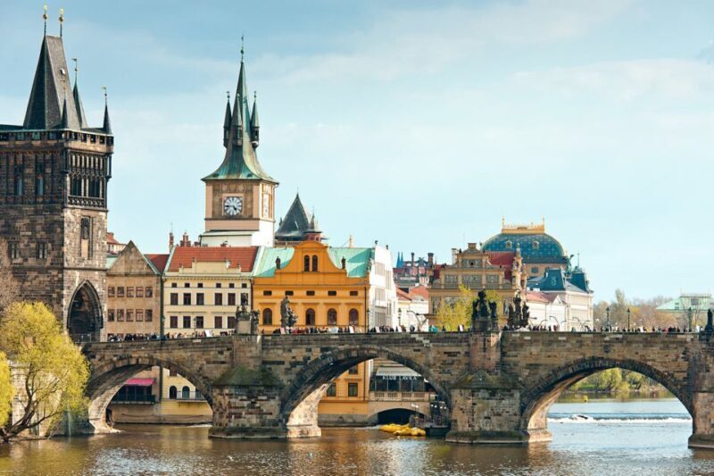 Prague Sightseeing Tour with Lunch - FAQs