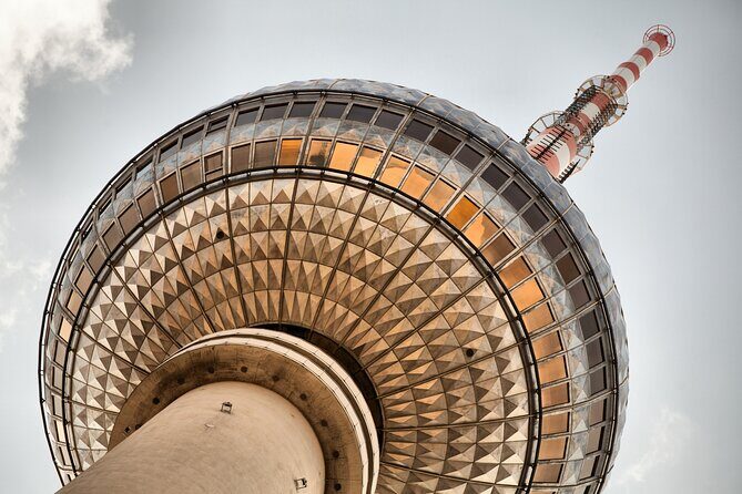 Prague to Berlin - private transfer with 2 hours of sightseeing - An In-Depth Look at the Prague to Berlin Private Transfer