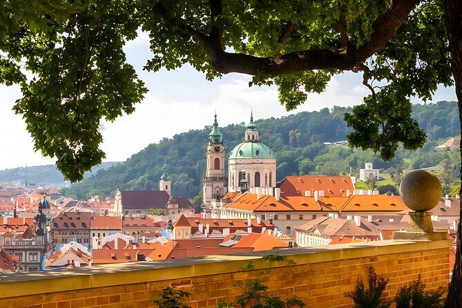 Prague to Full in Small Groups - Key Points