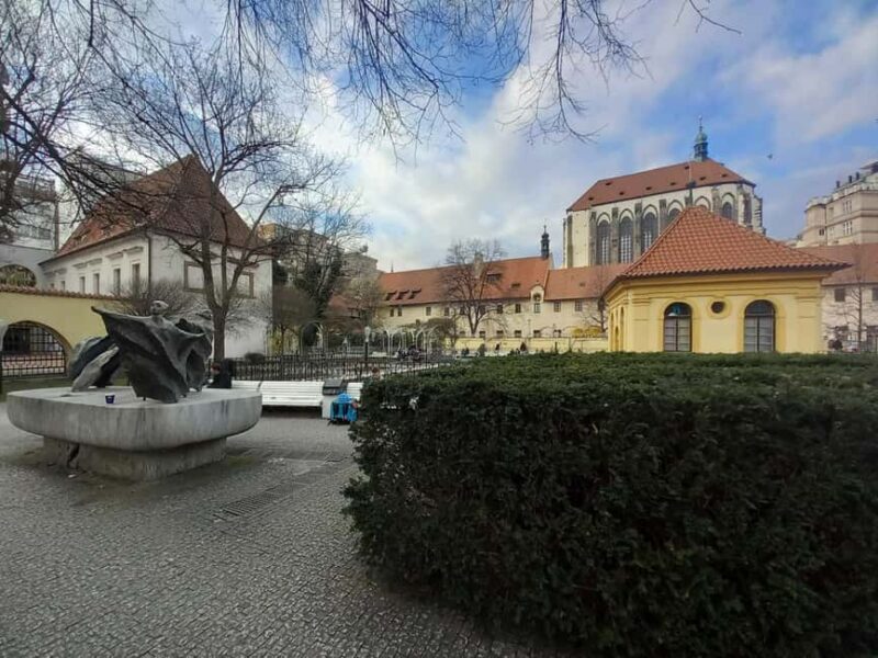 Prague: Unique Walking Tour with a Local Historian - A Deep Dive Into the Itinerary