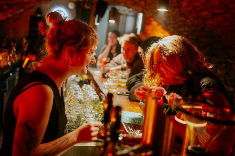 Prague: Wednesday Stand-Up Comedy in English - A Closer Look at the Prague Comedy Night  