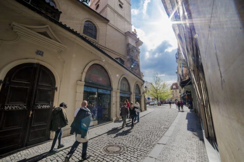Prague: World War 2 and Operation Anthropoid Walking Tour - FAQ
