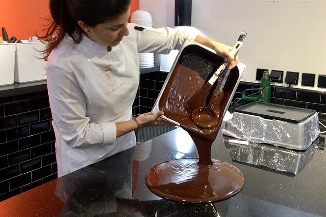 Praliné Rocher Chocolate making class in Paris (collective) - Who Should Consider This Experience?