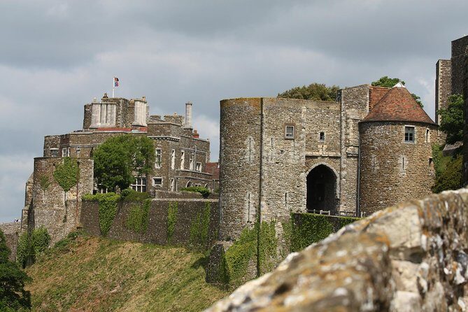 Pre-Cruise Tour from London to Dover Port via Dover Castle - FAQs  