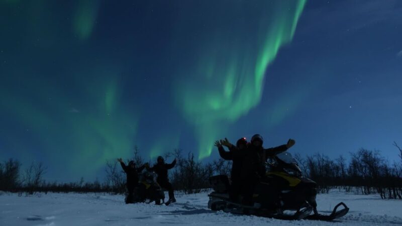 Premium Aurora Snowmobile Ride With Panoramic Views - Setting The Scene: What You Can Expect