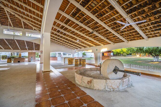 Premium Finca 18 Tequila Tour & Chocolate Pairing + Pickup Points - Transportation and Group Size