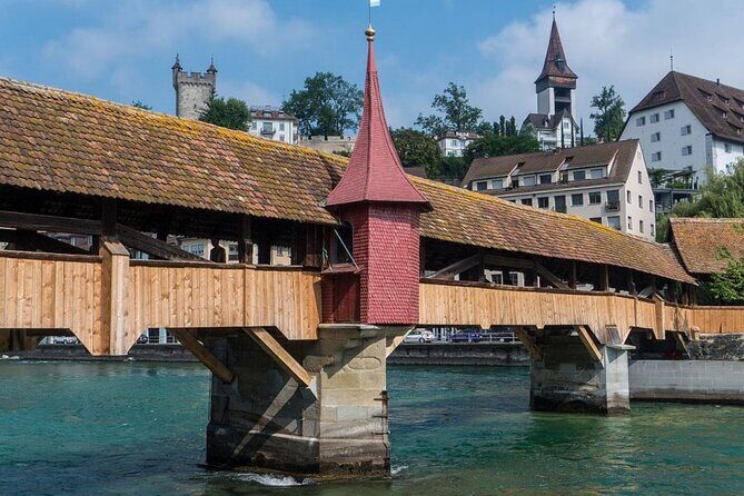 Premium Panoramic Train, Lucerne Old Town and Interlaken Tour - FAQ