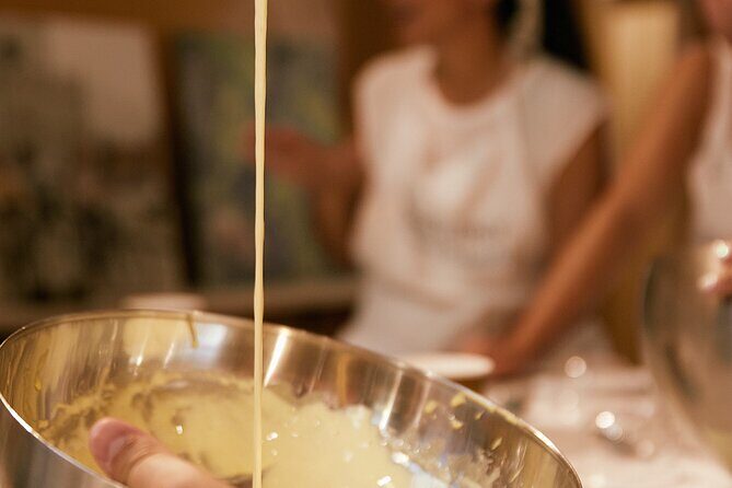 Premium Pasta and Gelato Cooking Class in Florence - Group size and personalized experience