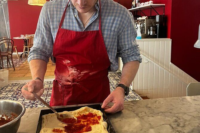 Premium Pizza Making Class at a Pizzeria in Como - FAQ