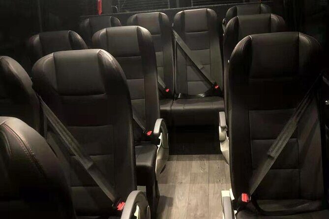 Premium Private Transfer FROM Sydney Airport to Sydney CBD/Downtown 1-13 people - FAQs