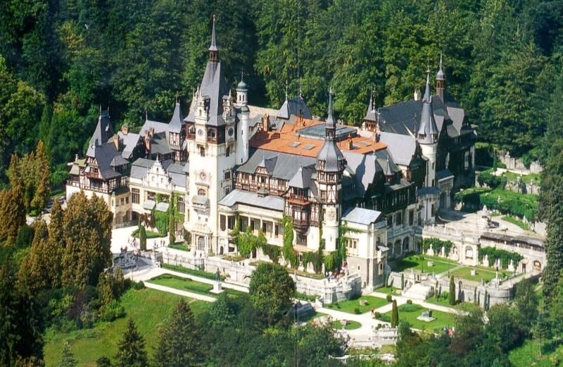 Premium Tour Bran & Peles Castle from Bucharest - Potential Considerations  