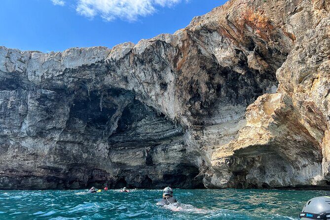 PREMIUM TOUR : Enjoy aquatic caves with caving guides - Who is This Tour Best For?