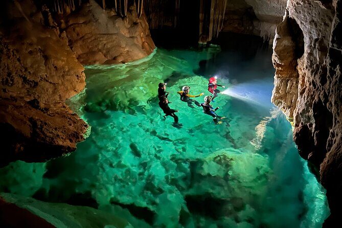 PREMIUM TOUR : Enjoy aquatic caves with caving guides - FAQ