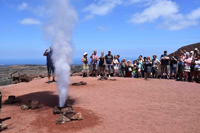 Premium Tour Timanfaya National Park and Cueva de Los Verdes - What Makes This Tour Stand Out?