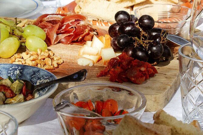 Premium Vineyard Tour & Tasting - Who Should Book This Tour?