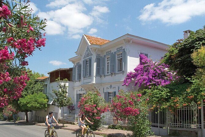 Princes' Islands Tour from Istanbul Lunch Included - FAQs