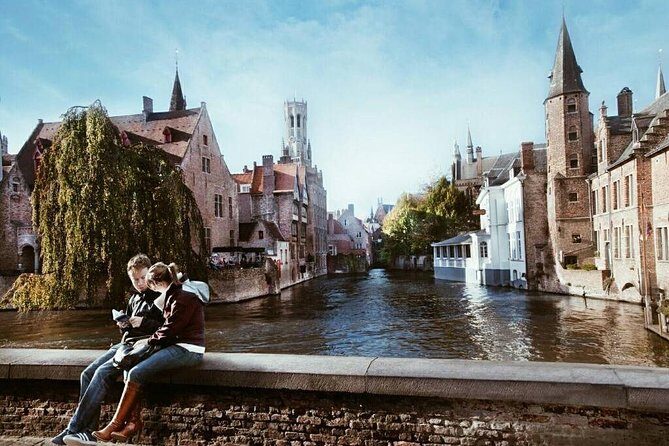 Private 12-hour round transfer to Belgium (Bruges) from Paris - Key Points