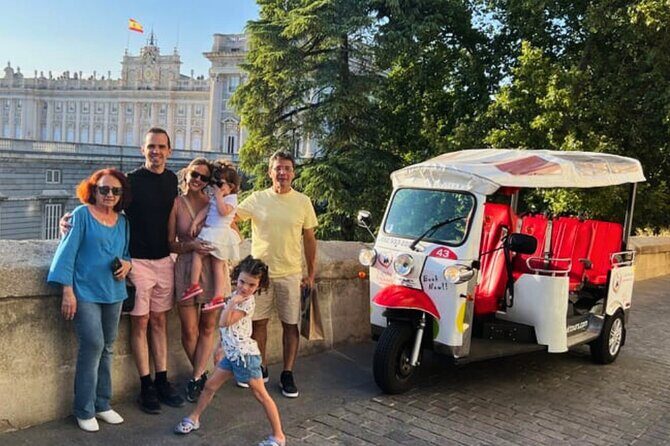 Private 1H Eco Tuk Tour in Madrid  Exclusive & Fun Experience - A Fun and Authentic Way to Explore Madrid: The Private 1H Eco Tuk Tour