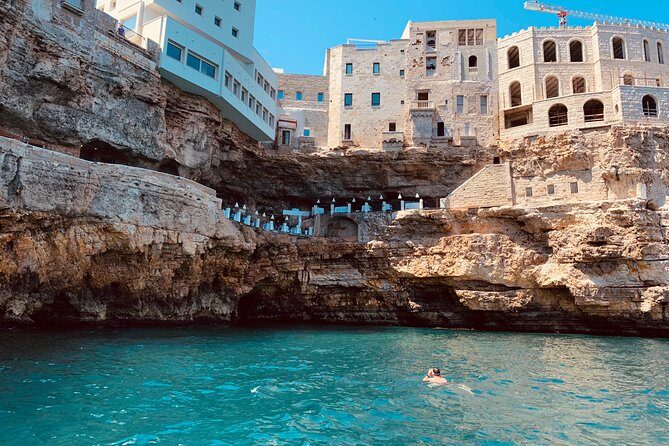 Private: 1h30 Boat tour of the caves of Polignano a Mare - Introduction