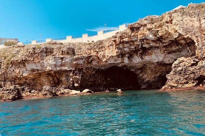Private: 1h30 Boat tour of the caves of Polignano a Mare - Authentic Insights from Reviews