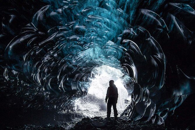 Private 2-Day Glacier Lagoon, Ice Cave and Northern Lights - The Real Value: What Makes It Stand Out?