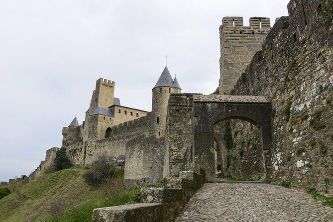 Private 2-hour Walking Tour of Carcassone with official tour guide - Practical Tips and Insights