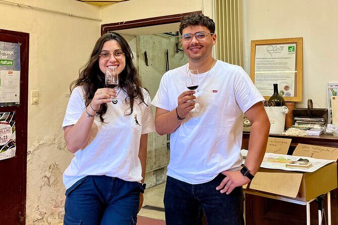 Private 2cv tour in the vineyards and Wine tasting - FAQ