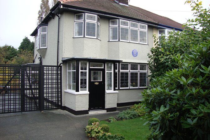 Private 3 hour Beatles Classic Tour of Liverpool by Taxi - Detailed Breakdown of the Itinerary